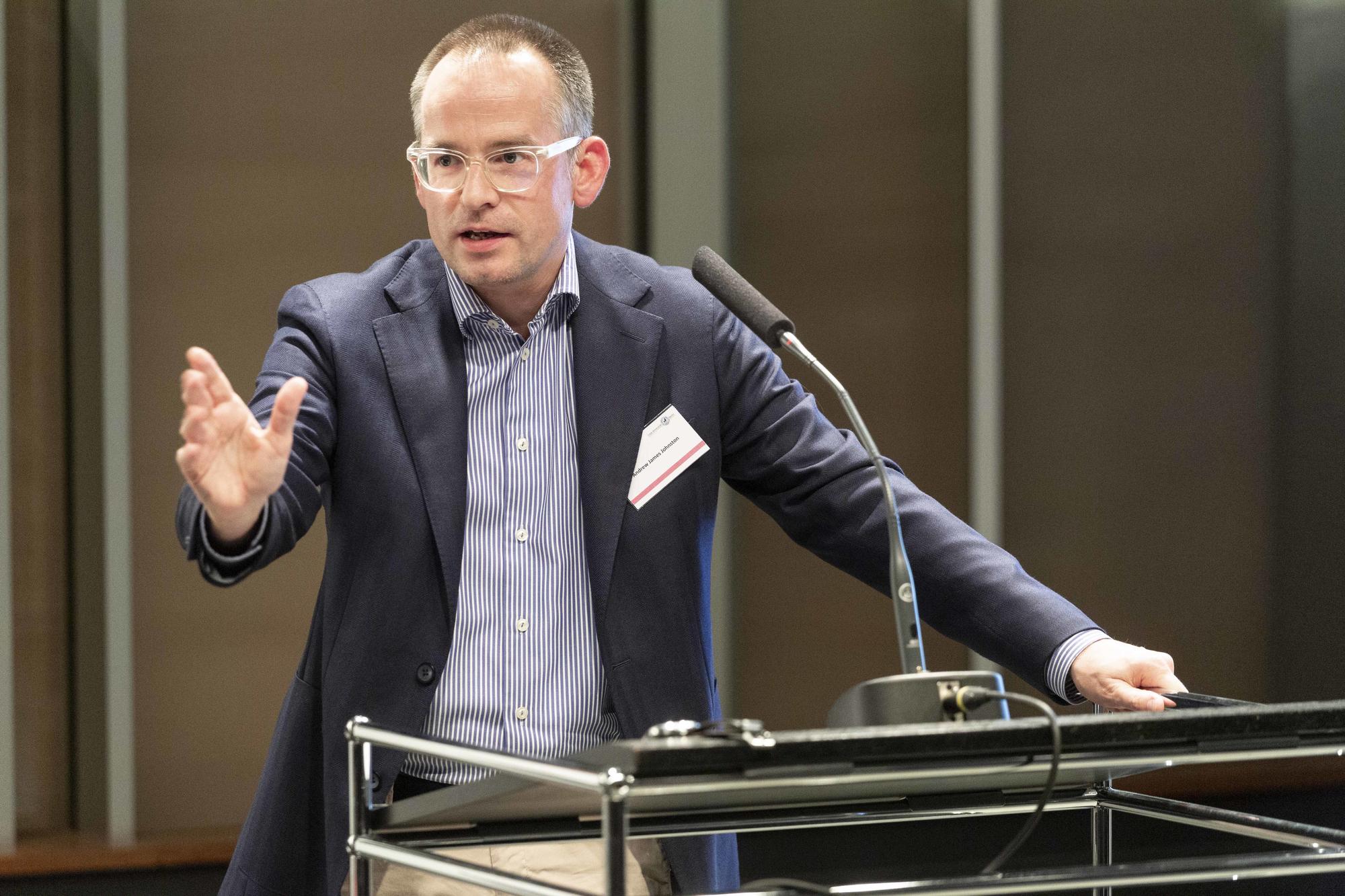 Raising the Curtain on Literature • Berlin University Alliance